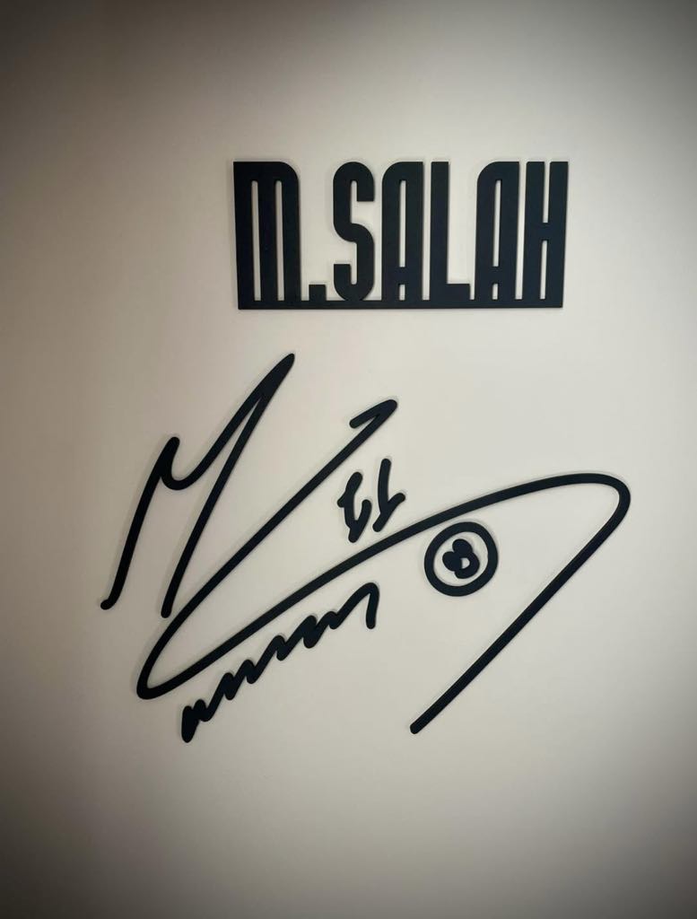 Mo salah autograph – Motorsport Wall Art